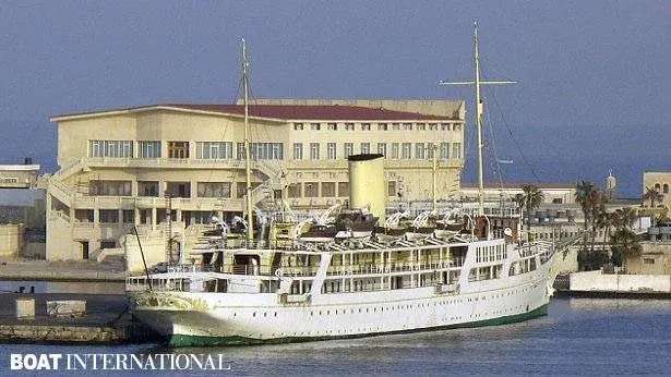 El Mahrousa yacht (Samuda, 150.57m, 1865)